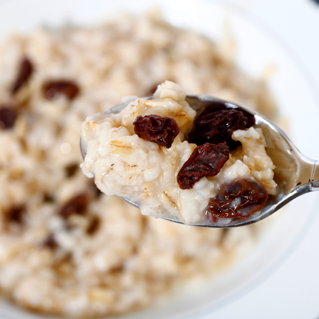 Slow Cooker Cinnamon Raisin Oatmeal – Brittany Jones Nutrition Group
