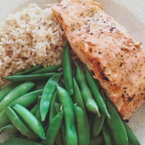 Salmon with Snap Peas and Brown Rice – Brittany Jones Nutrition Group
